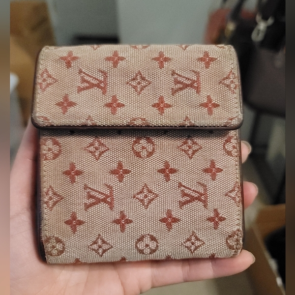 Louis Vuitton | Bags | Louis Vuitton Mini Lin Red Monogram Compact ...